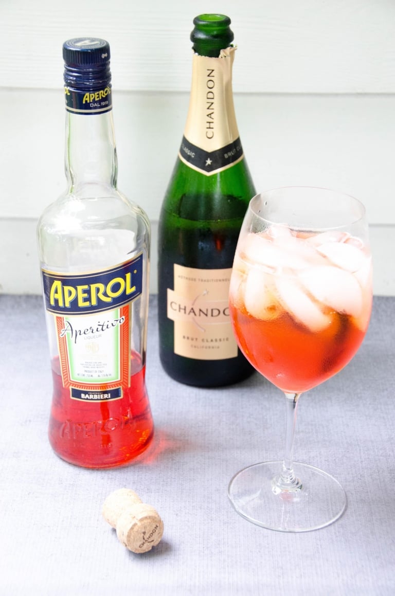 Aperol Spritz Cocktail Recipe | Umami Girl