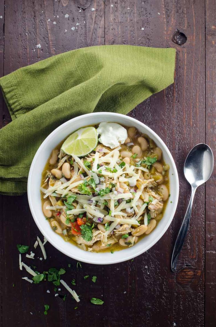 Chicken and White Bean Chili Recipe - Umami Girl
