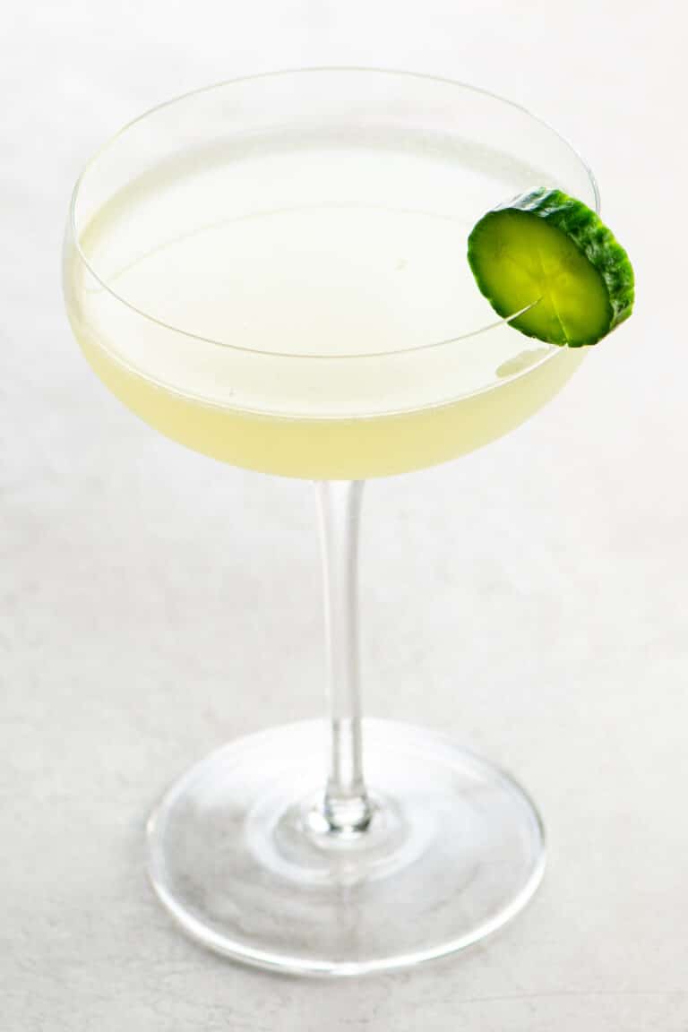 Gin Gimlet: A Classic Cocktail Recipe - Umami Girl