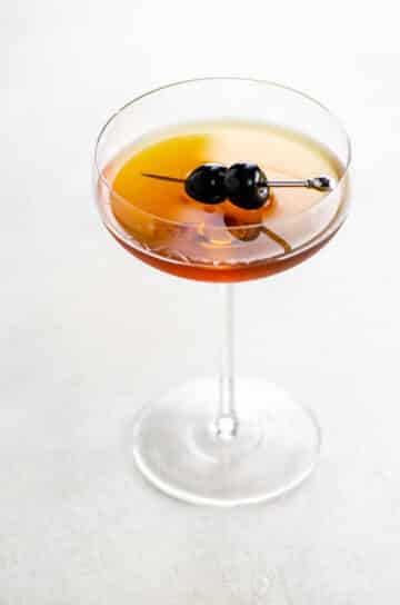 Manhattan Cocktail Variations (Rye, Bourbon, Perfect & Little Italy ...