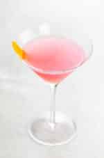 Pink Cosmo (How to Make a Great Cosmopolitan Cocktail) - Umami Girl
