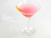 Pink Cosmo (How to Make a Great Cosmopolitan Cocktail) - Umami Girl