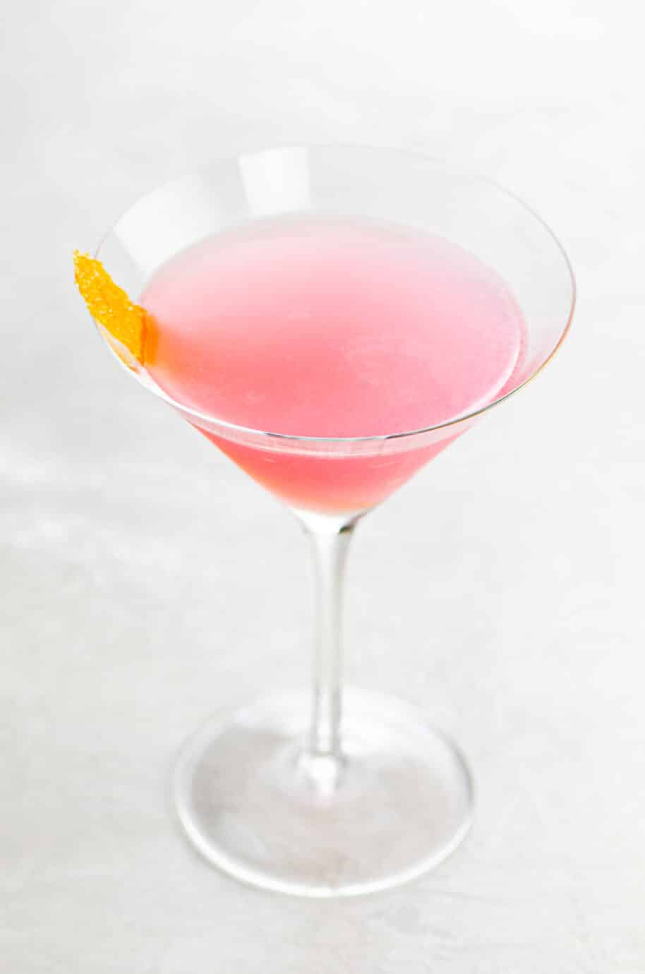 Pink Cosmo (How to Make a Great Cosmopolitan Cocktail) - Umami Girl