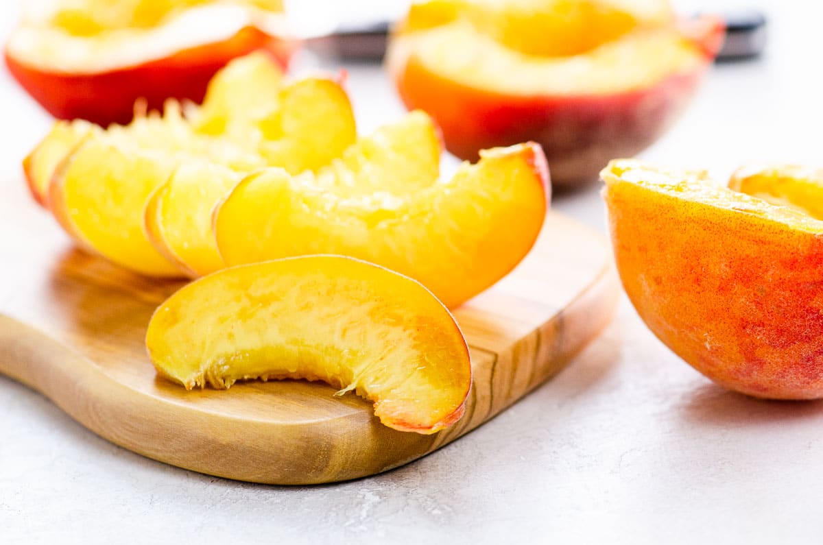 How to Cut a Peach For Any Recipe (With Video) - Umami Girl