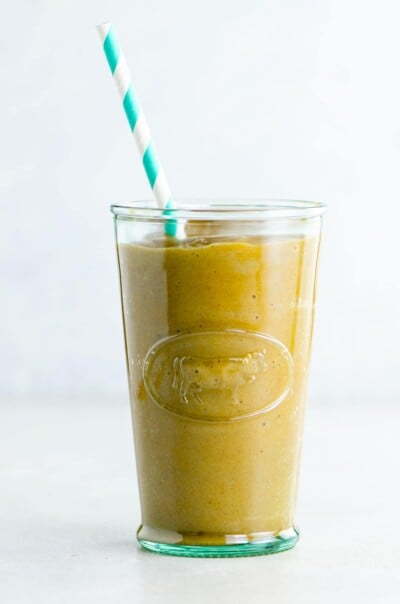 Healthy Pumpkin Spice Smoothie Recipe - Umami Girl