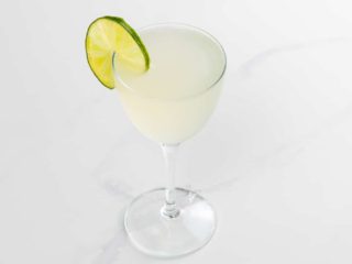 Classic Daiquiri Cocktail Recipe - Umami Girl