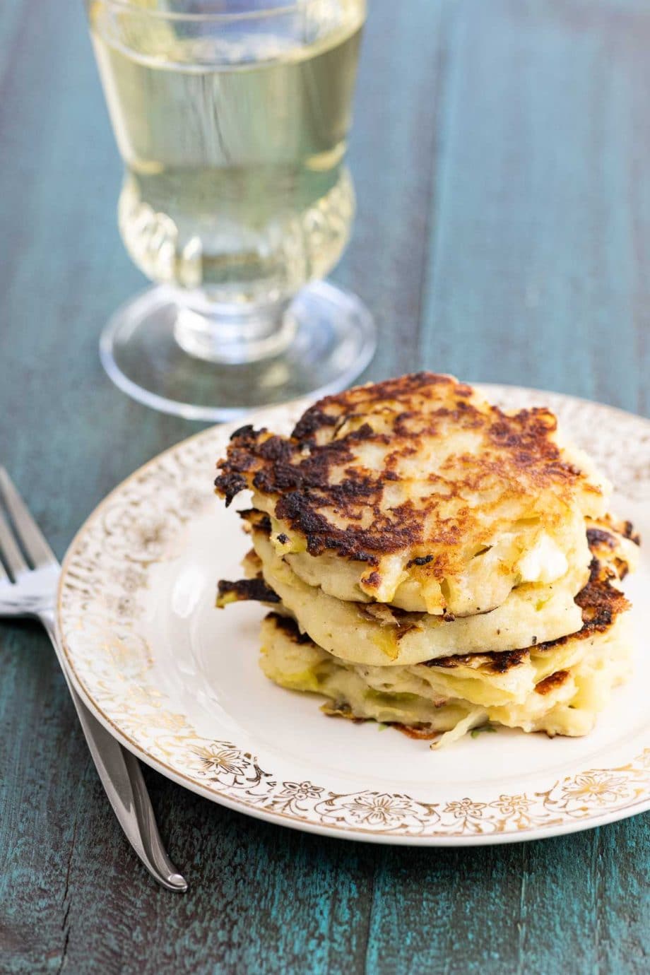 Colcannon Cheddar Skillet Cakes - Umami Girl