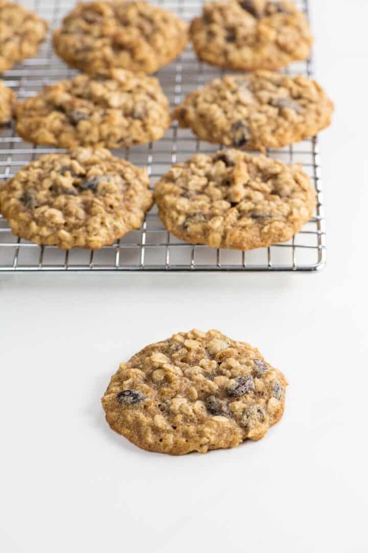 Quaker Oatmeal Raisin Cookies - Umami Girl
