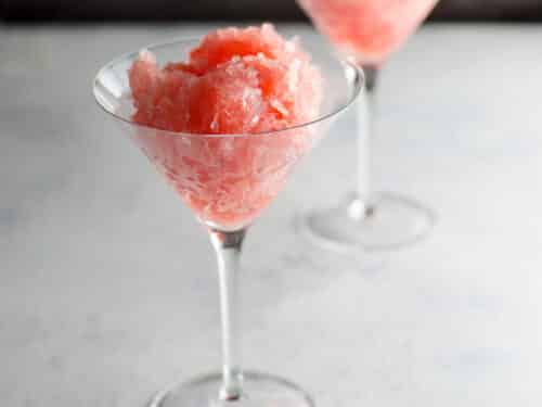 Red Rooster Frozen Vodka Cocktail (Vodka Slush) - Umami Girl