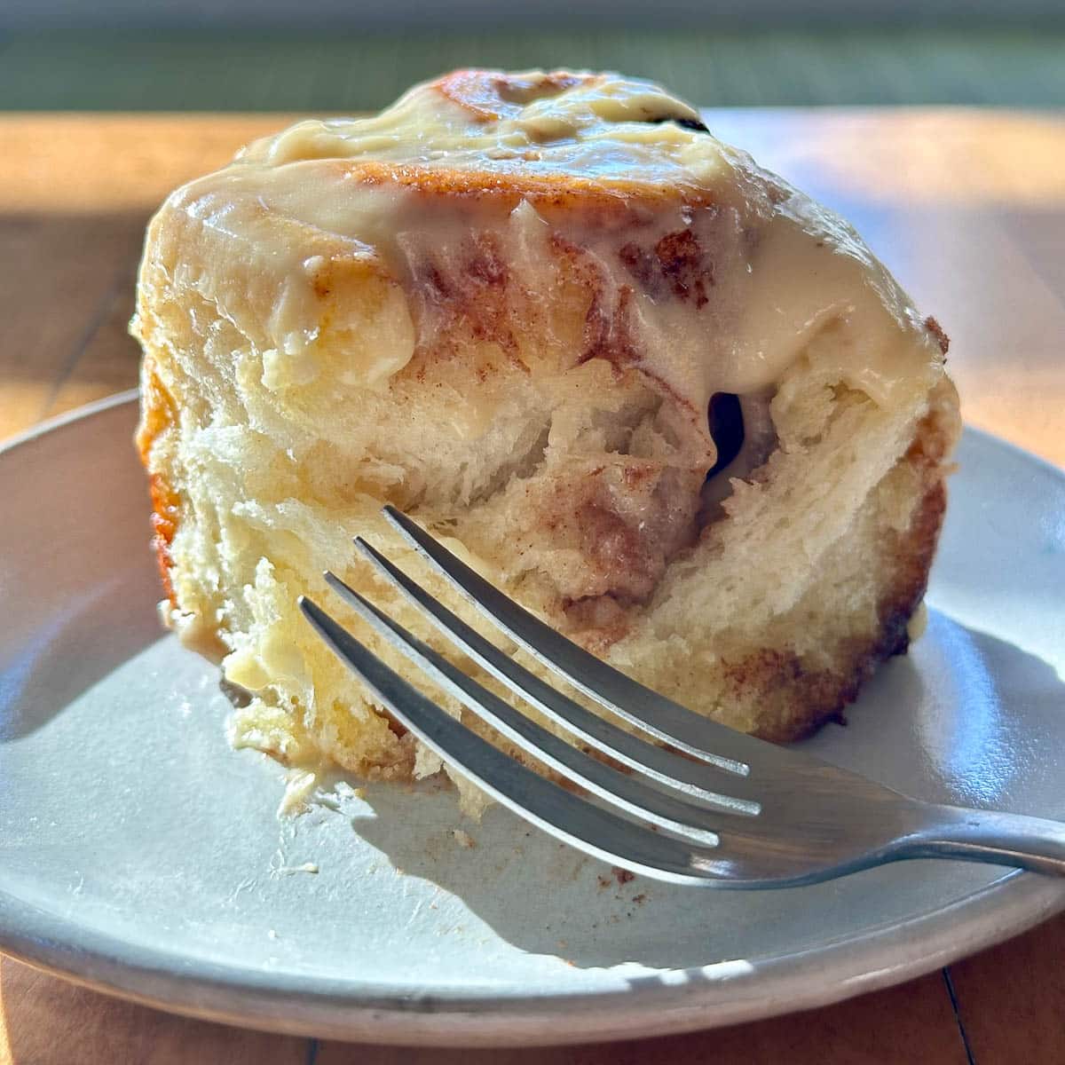 Tangzhong Cinnamon Rolls - Umami Girl